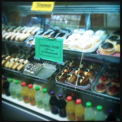 SNOWDON BAKERY - 10 Reviews - 7385 Avenue Harley, Montréal, QC - Yelp