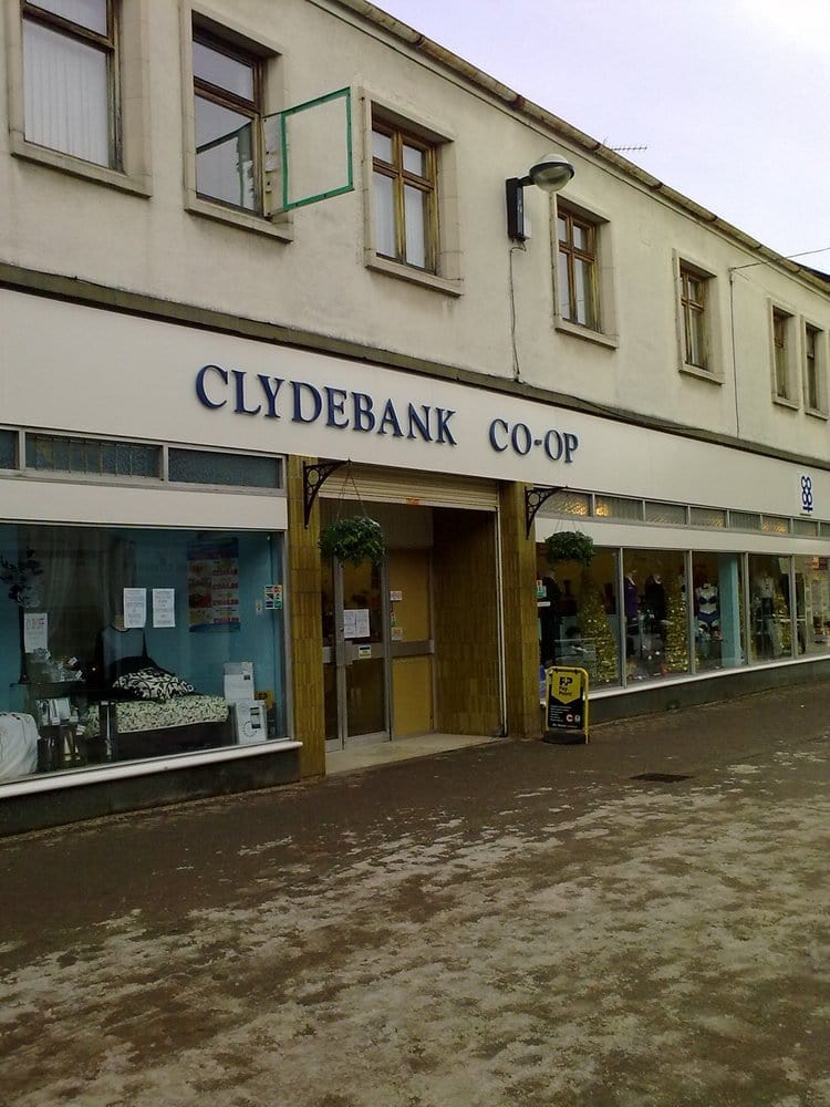 CLYDEBANK CO-OP - 25-27 Station Rd, East Dunbartonshire, United Kingdom ...