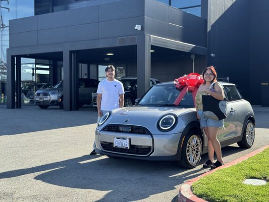 MINI OF MONROVIA - Updated December 2025 - 227 Photos & 605 Reviews ...