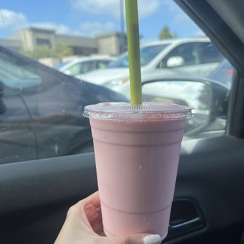 THE RED CHICKZ - Updated July 2024 - 372 Photos & 306 Reviews - 2525 El ...