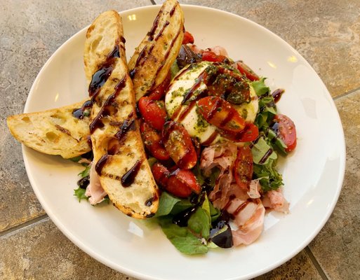 STONEFORGE TAVERN & PUBLICK HOUSE - Updated August 2024 - 118 Photos ...