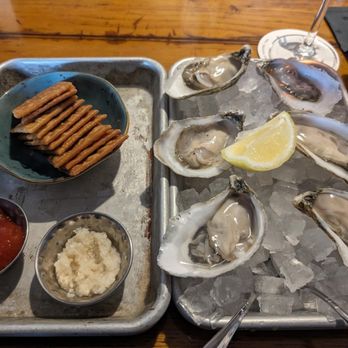 ST. ROCH FINE OYSTERS + BAR - Updated May 2024 - 769 Photos & 405 ...