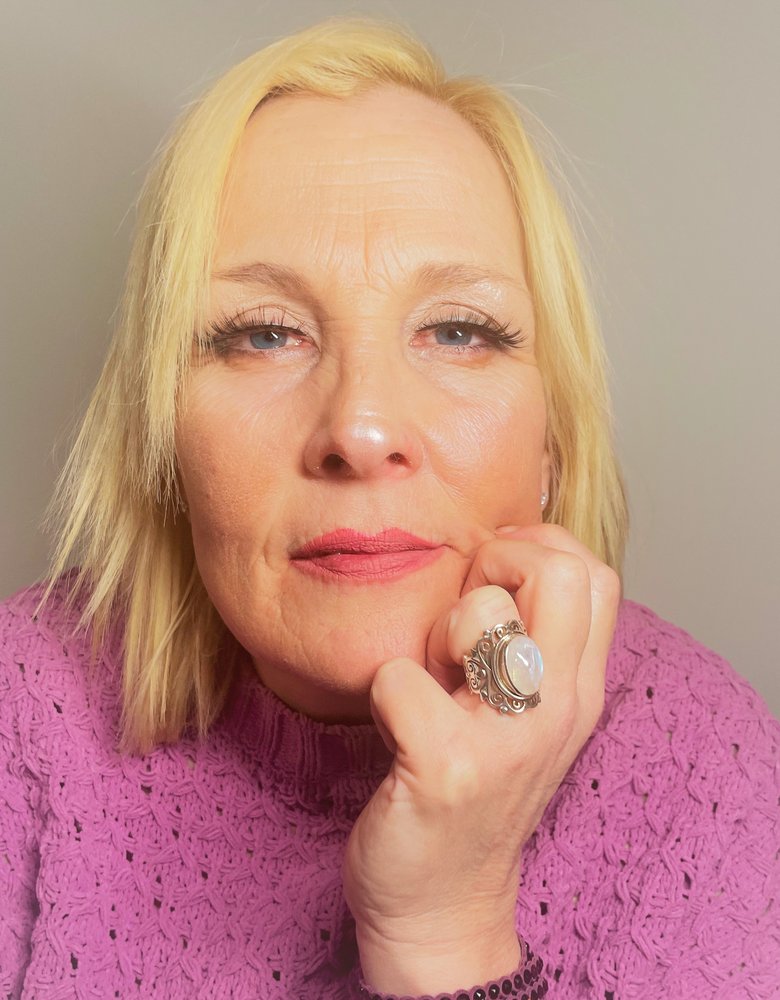 TRACY FLUTY PSYCHIC MEDIUM - Updated November 2025 - 954 Troy ...