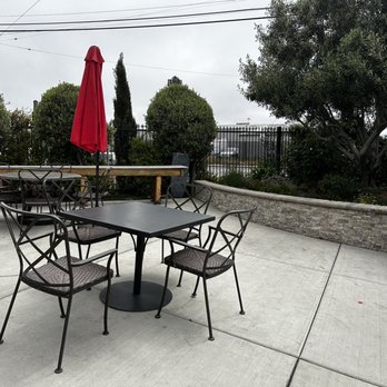 GOLDEN GATE BISTRO - 240 Photos & 158 Reviews - 803 Wright Ave ...