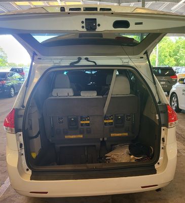 THE HOUSTON TAXI - Updated October 2025 - Request a Quote - 2800 N ...