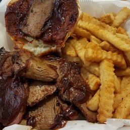 LUMPY’S BBQ - Updated December 2025 - 94 Photos & 130 Reviews - 1261 ...