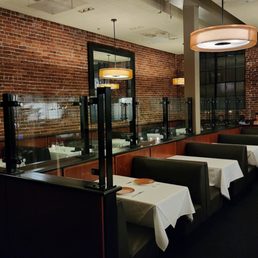 ALEXANDER’S STEAKHOUSE - Updated October 2025 - 6760 Photos & 2001 ...