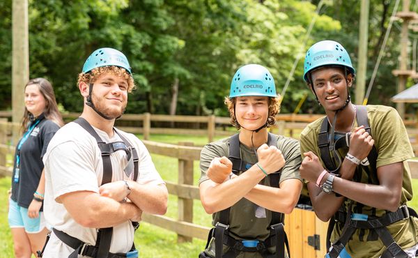 SNOWBIRD WILDERNESS OUTFITTERS - Updated April 2024 - 75 Mae Johnson ...