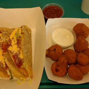 TACO ZONE - Updated September 2025 - 11 Photos & 31 Reviews - 5939 NE ...