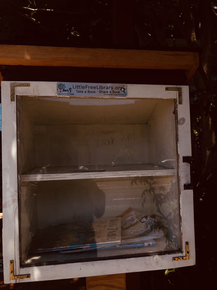 LITTLE FREE LIBRARY - 886 40th St, Oakland, California - Community Book ...