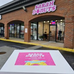 SARAH DONUTS - Updated October 2025 - 29 Photos - 575 W Pike St ...