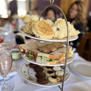 THE LUMBER BARON INN & GARDENS - 148 Photos & 133 Reviews - 2555 W 37th ...