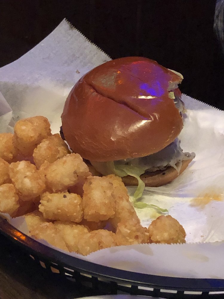 UNCLE FAT’S TAVERN - 25 Photos & 69 Reviews 【8745 Temple Terrace Hwy ...