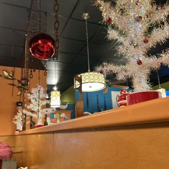 THE MOD OLIVE - Updated August 2024 - 139 Photos & 84 Reviews - 115 N ...