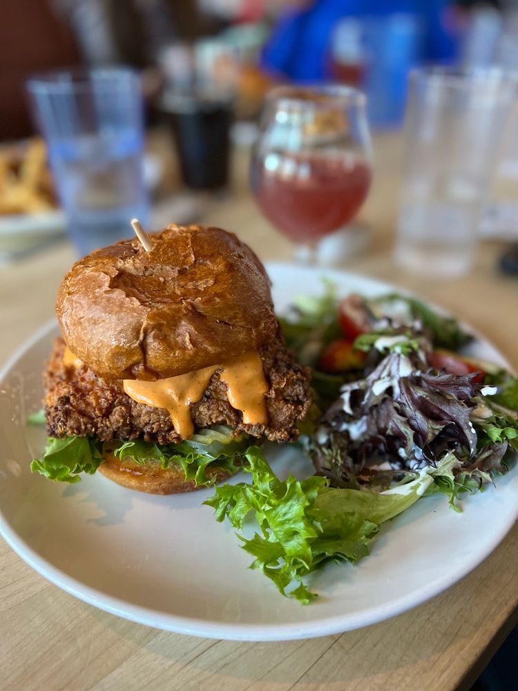 MAP BREWING CO - Updated November 2025 - 361 Photos - 290 Reviews - 510 ...