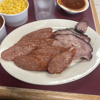 OLD HICKORY INN BARBEQUE - Updated December 2025 - 66 Photos & 102 ...