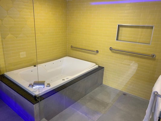 NEXX MOTEL - Updated June 2024 - 73 Photos - 22345 S Dixie Hwy, Miami ...