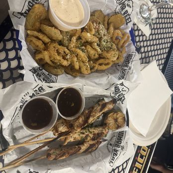 RUMOR REEL - Updated May 2025 - 60 Photos & 58 Reviews - 1701 Poplar ...