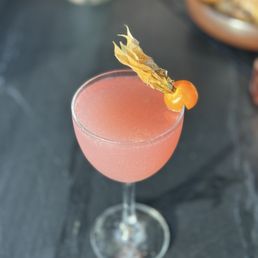 AERA - Updated December 2025 - 221 Photos & 48 Reviews - 8 Spadina ...