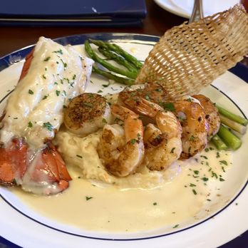 BLUE POINT GRILLE - Updated May 2024 - 601 Photos & 540 Reviews - 700 W ...