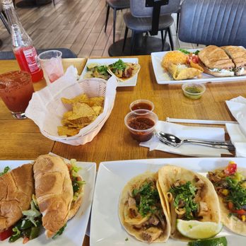 TACO MAYA - Updated January 2026 - 212 Photos & 245 Reviews - 365 S Roselle Rd, Schaumburg ...