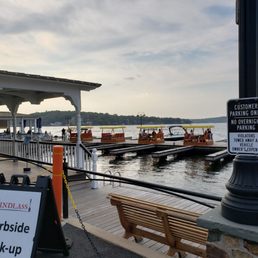 THE WINDLASS - Updated October 2024 - 440 Photos & 381 Reviews - 45 ...