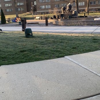 Q CENTER - Updated September 2025 - 199 Photos & 68 Reviews - 1405 N ...