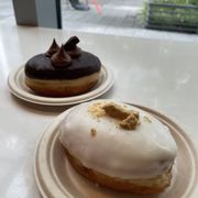 DOCE DONUT CO - Updated December 2024 - 49 Photos & 32 Reviews - 2305 ...
