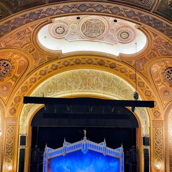 PARAMOUNT THEATRE - Updated February 2025 - 873 Photos & 566 Reviews ...