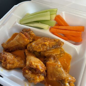 WINGSAHOLIC - Updated October 2025 - 153 Photos & 467 Reviews - 909 S ...