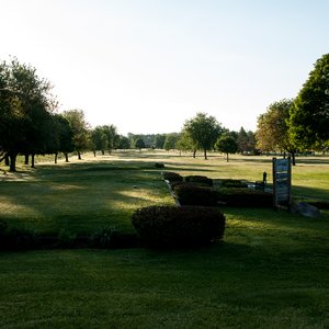 BAY CITY COUNTRY CLUB - Updated August 2025 - 18 Photos - 7255 3 Mile ...