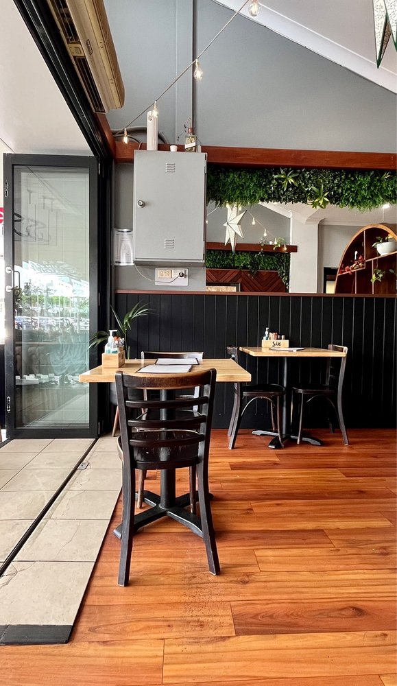 CAFE SWISH - 26 Photos - River St, Ballina 147, Ballina New South Wales ...