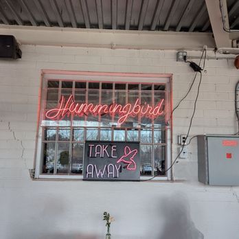 HUMMINGBIRD - Updated September 2025 - 418 Photos & 221 Reviews - 1053 ...
