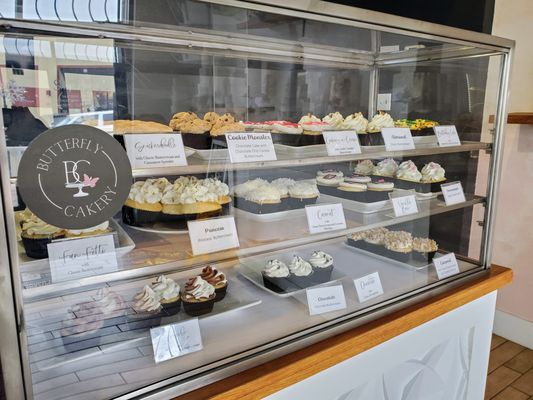 BUTTERFLY CAKERY - Updated January 2026 - 66 Photos & 39 Reviews - 1201 ...