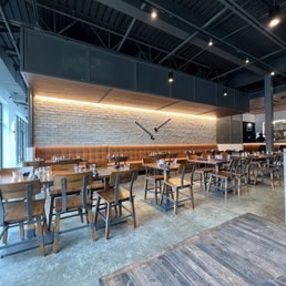 COOPER’S TAVERN - Updated July 2025 - 62 Photos & 77 Reviews - 7524 ...