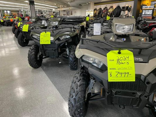 CENTRAL VERMONT MOTORCYCLES - Updated October 2025 - 21 Photos & 11 ...