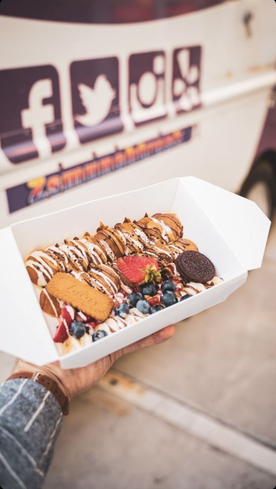 Zs Munch Truck, Oakland | Roadtrippers