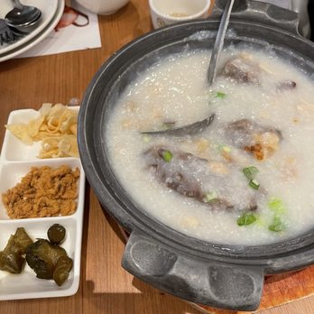 CONGEE QUEEN - Updated May 2024 - 169 Photos & 70 Reviews - 360 Yonge ...