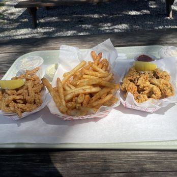 THE CLAM CASTLE - Updated August 2024 - 350 Photos & 348 Reviews - 1324 ...