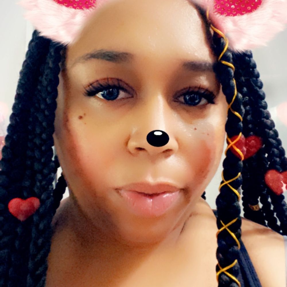 Shelley Hecker's Instagram, Twitter & Facebook on IDCrawl