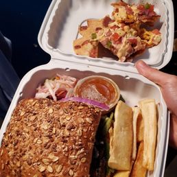 THE PURPLE ELEPHANT - 614 Photos & 498 Reviews - Seafood - 81 Fort ...