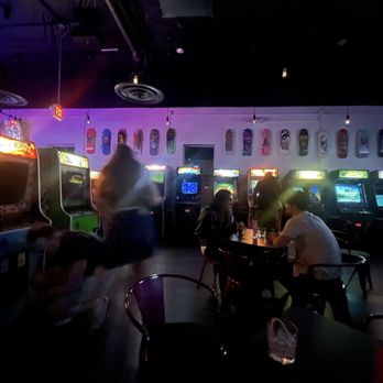 LEVEL 1 ARCADE BAR - Updated June 2025 - 86 Photos & 57 Reviews - 48 W ...