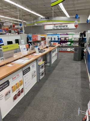 STAPLES - Updated October 2025 - 21 Photos & 20 Reviews - 1400 Reading ...