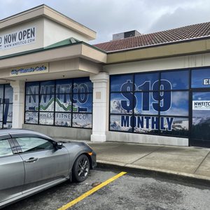 ANYTIME FITNESS - Updated January 2025 - 40 Photos & 19 Reviews - 22307 ...