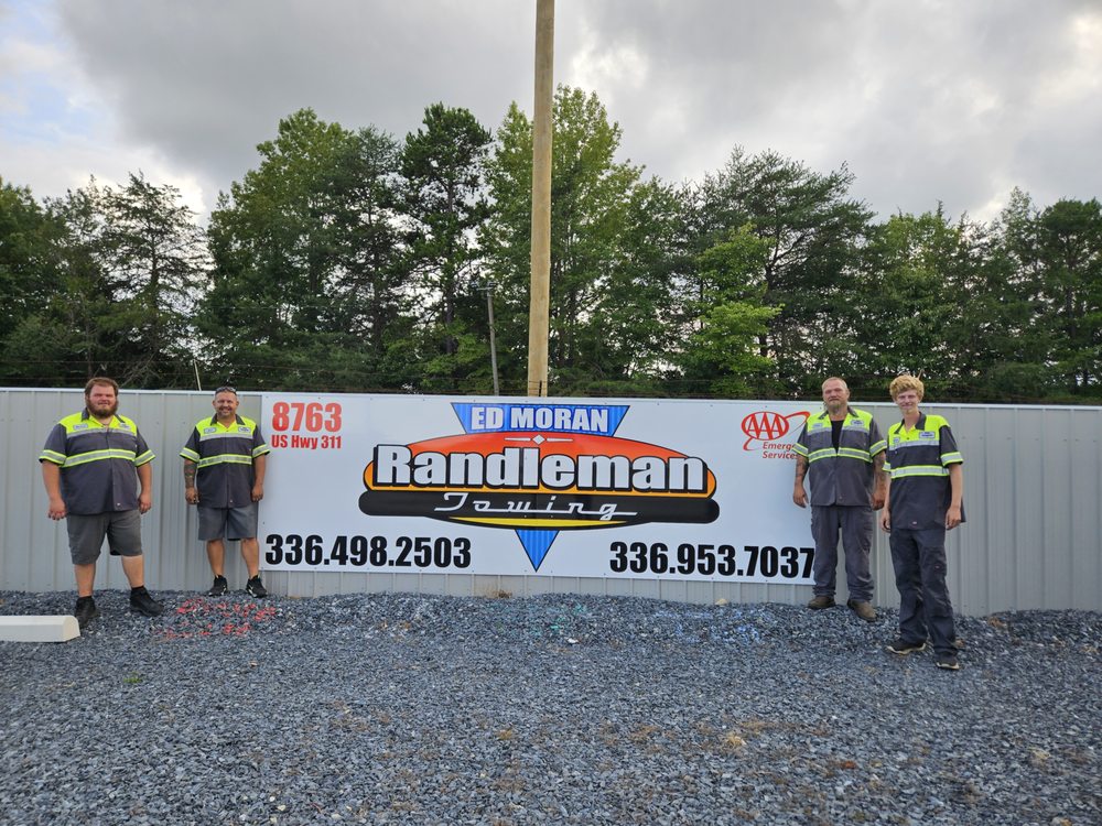 RANDLEMAN TOWING - Updated December 2025 - 22 Photos - 716 S Main St ...