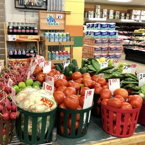 PETE’S FRUIT MARKET - 105 Photos & 52 Reviews - 1400 S Union St ...