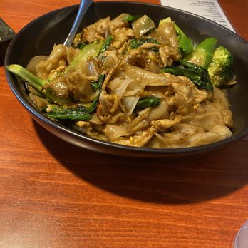 OCHA THAI KITCHEN & BAR - Updated January 2025 - 1364 Photos & 722 ...