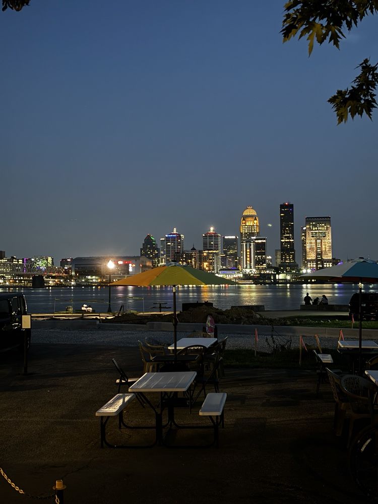 THE WIDOW’S WALK - Updated August 2025 - 107 Photos & 73 Reviews - 415 ...