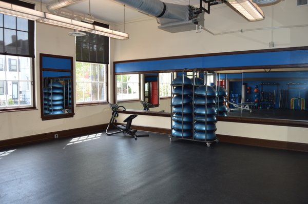 ONELIFE FITNESS - CAPITOL HILL - Updated May 2025 - 76 Photos & 101 ...