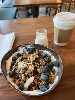 Mojo Coffee Updated February 2025 139 Photos And 100 Reviews 200 S Wacker Chicago Illinois